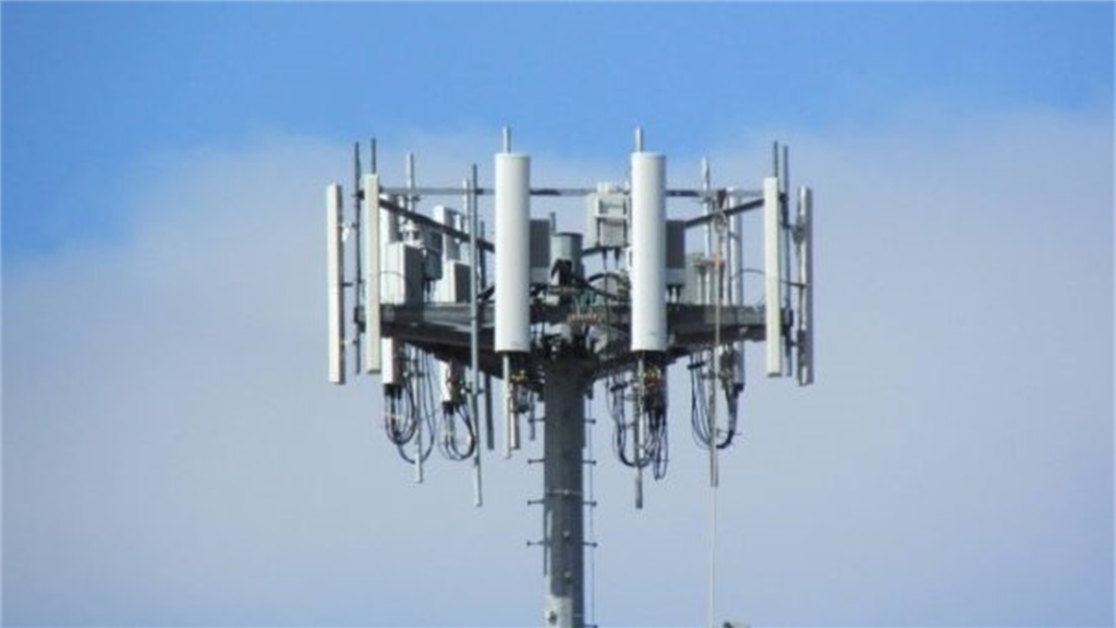 BTS OLBIA MOBILE PHONE ANTENNA